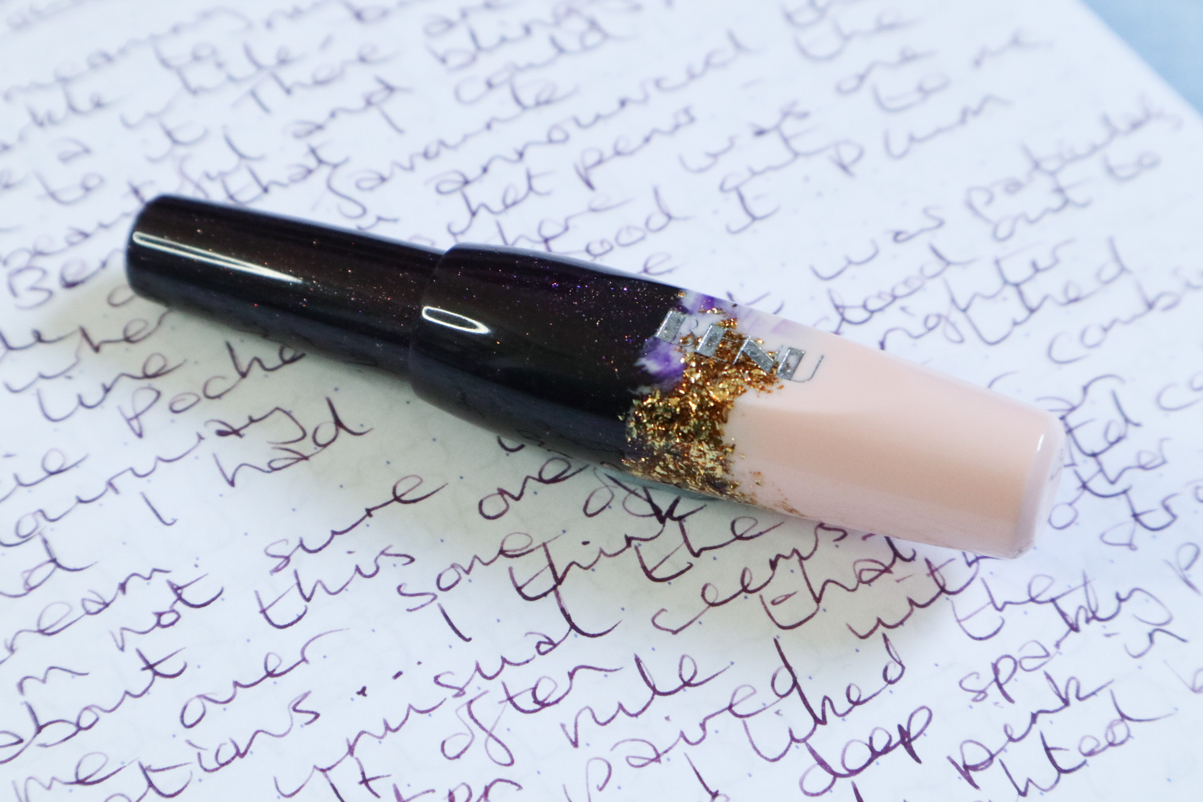 Review: Benu Pixie Pocket Plum Cream Fountain Pen – Inky Imaginings
